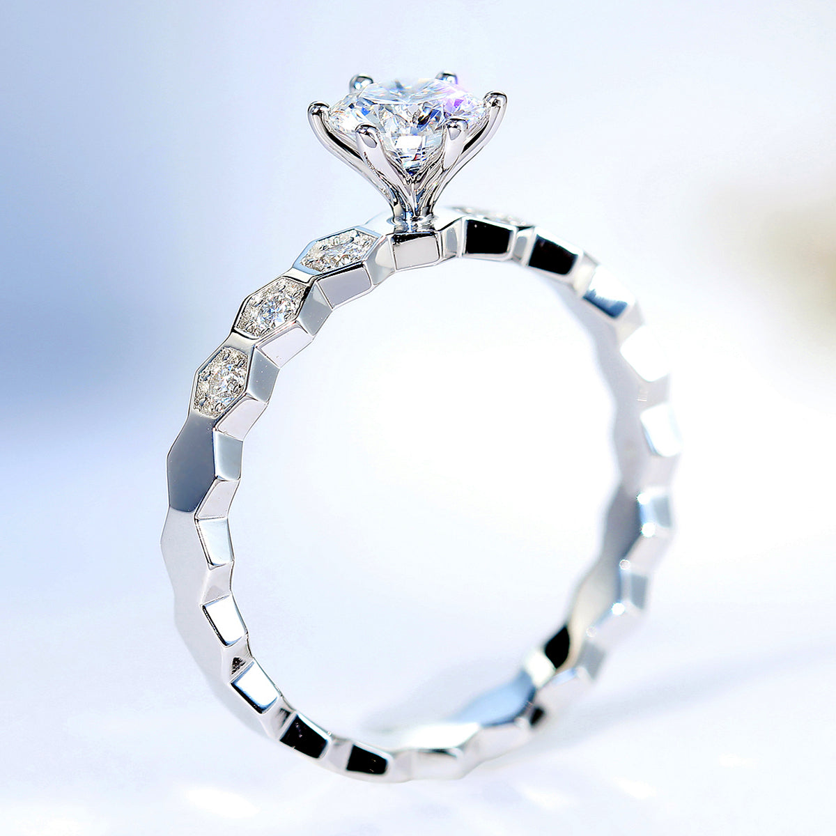 Lab-Grown Diamond Beehive Band Engagement Ring | HX Jewelry